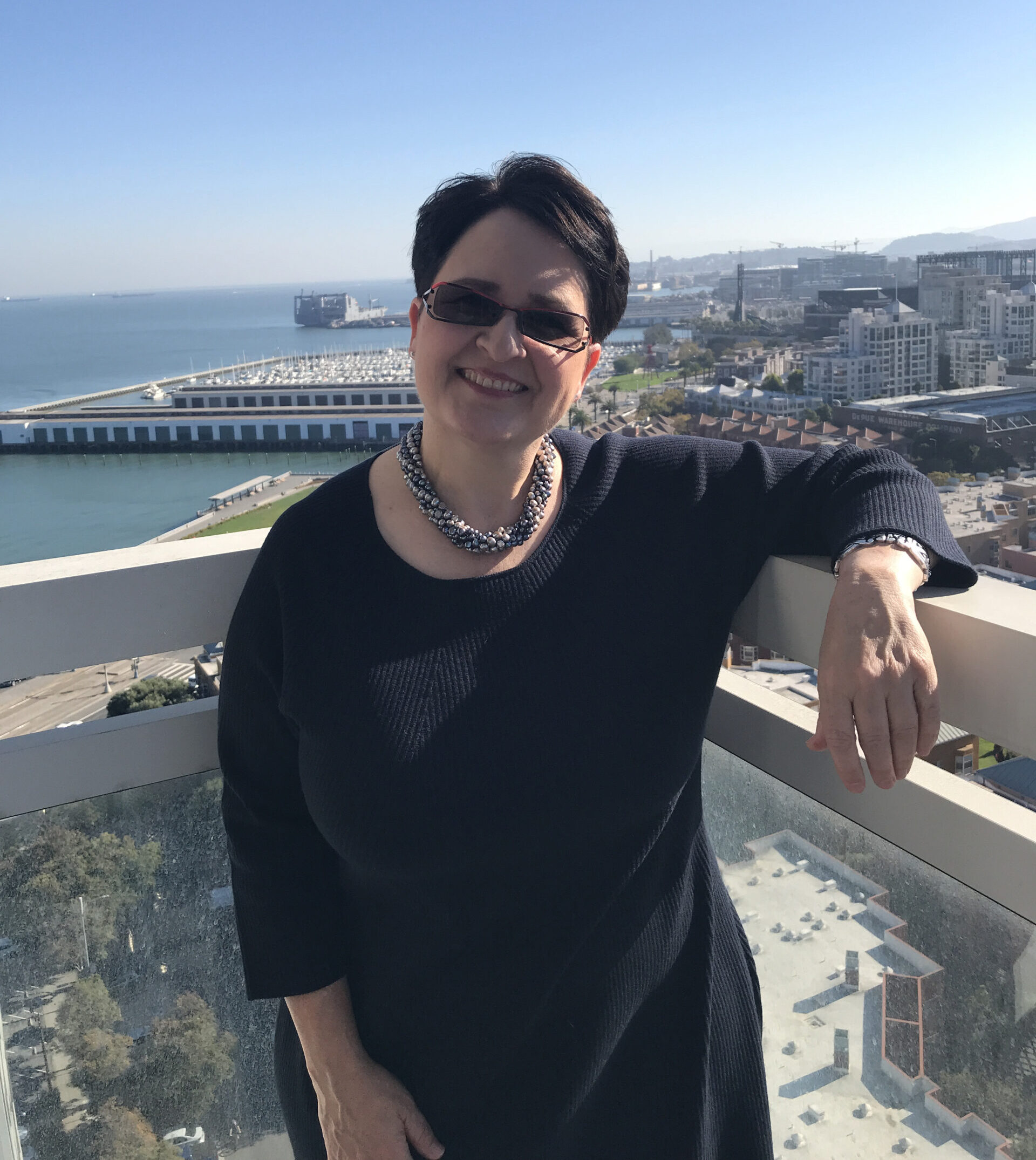 About - Thought Leadership Lab